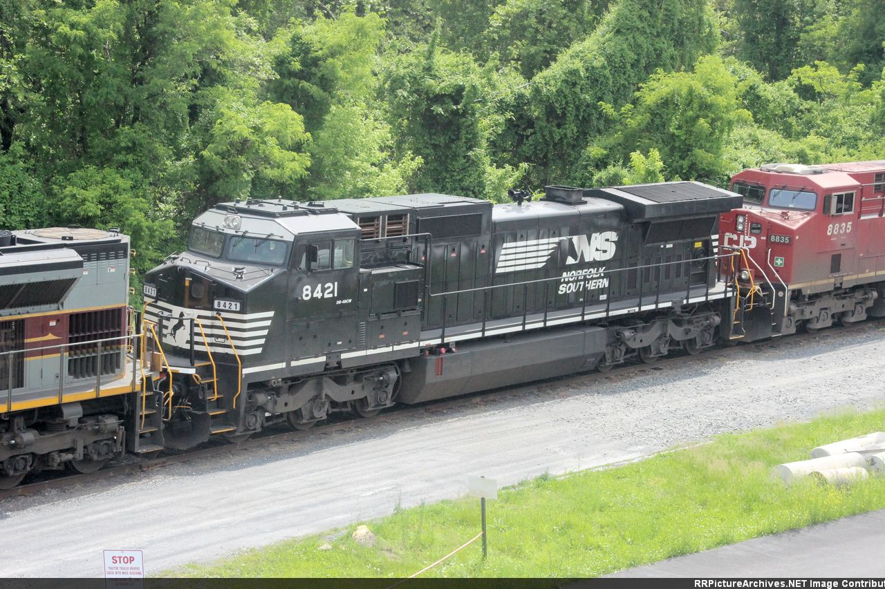 NS 8421